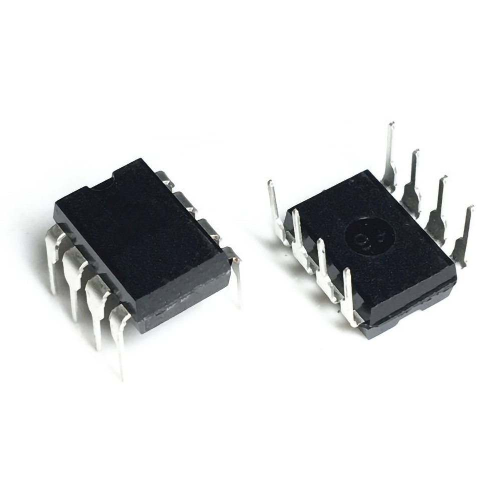 UC3842 Contrôleur PWM Régulation Tension DIP-8 | Electronic Shop