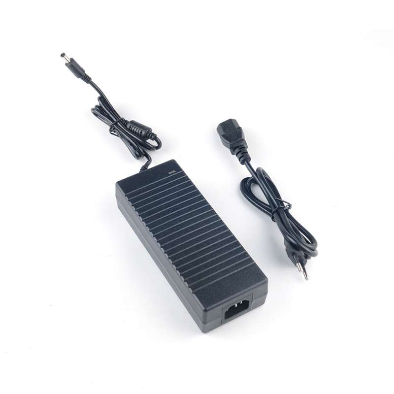 AC100-240V 12V 10A 120W Power Adapter avec DC 5.5×2.5mm – ELECTRONIC SHOP